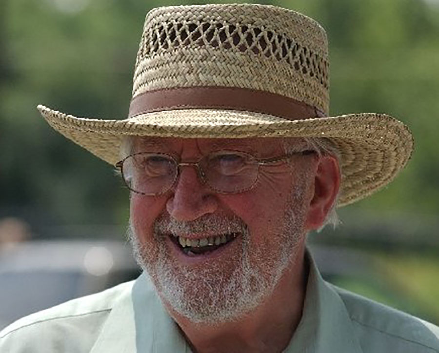 History matters: Traveling companions